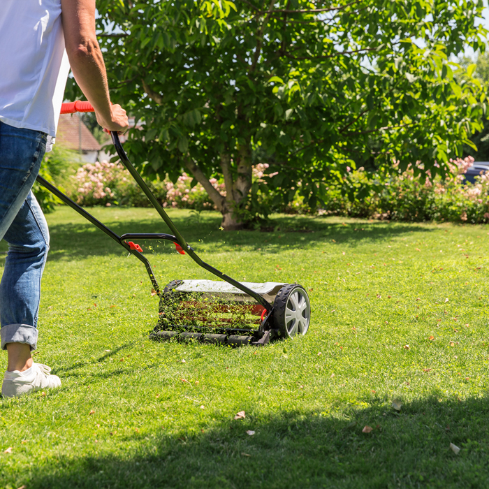 AL-KO Comfort 38.1 HM 15" Hand Mower | Petrol Mowers UK