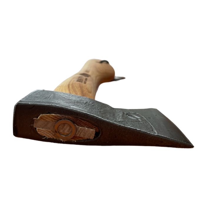 Bison Trekking Hatchet | Axes UK