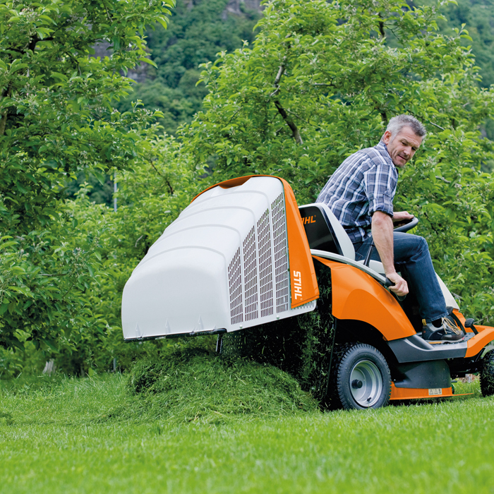 Stihl RT4082 31" Rider | Tractors & Ride-Ons UK