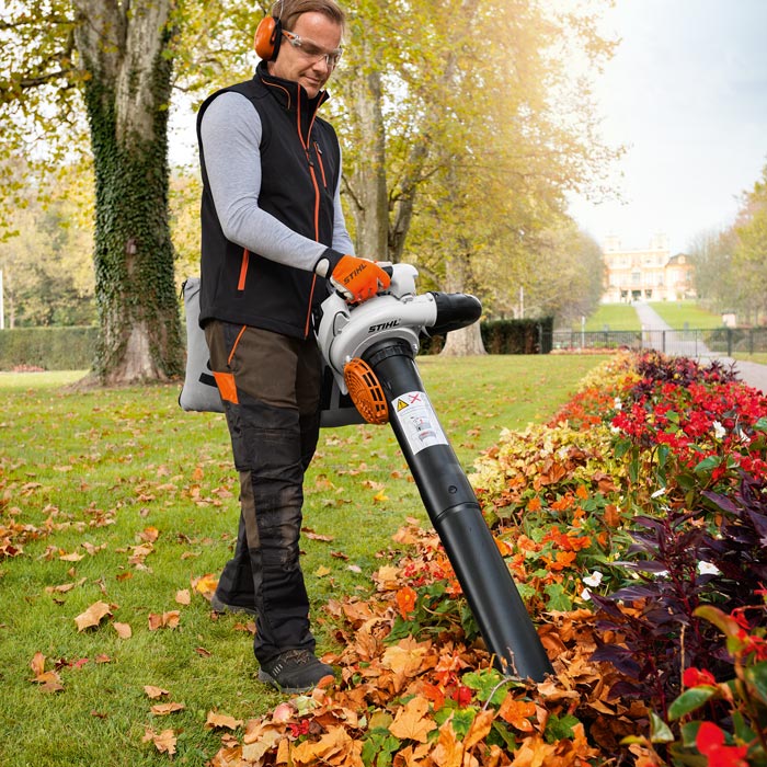Stihl SH 86 Petrol Blower Vacuum Shredder | Leaf Blowers & Vacuums UK